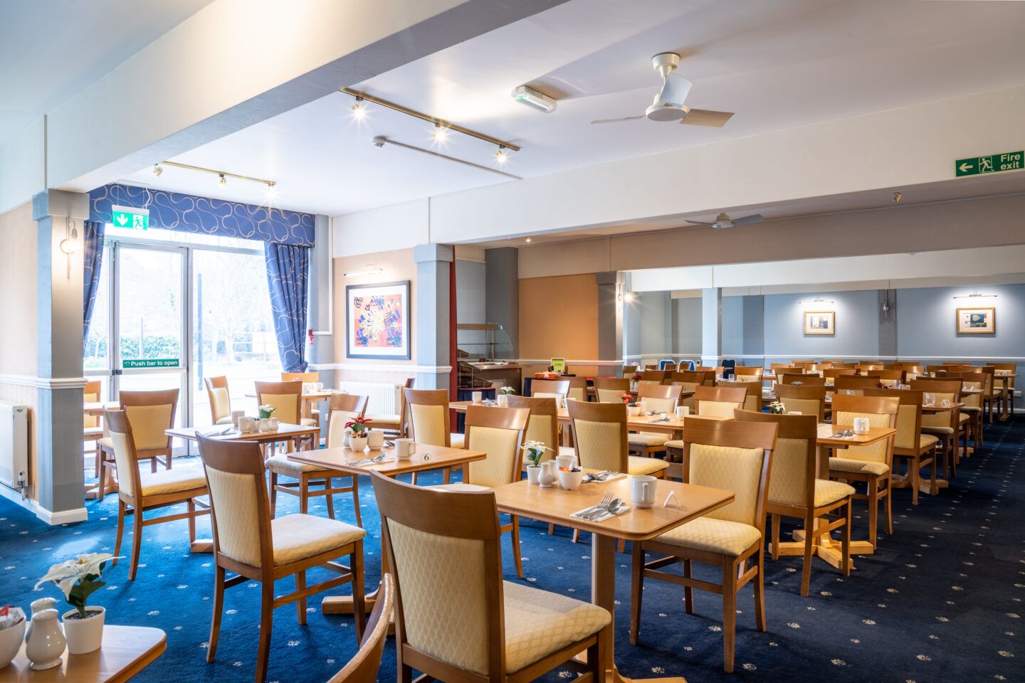 Tiverton Inn & Lounge - Crest Hotels Group