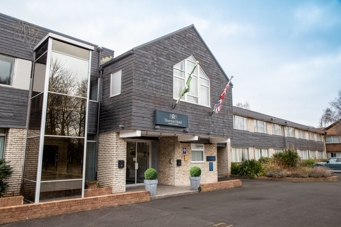 Tiverton Inn & Lounge - Crest Hotels Group