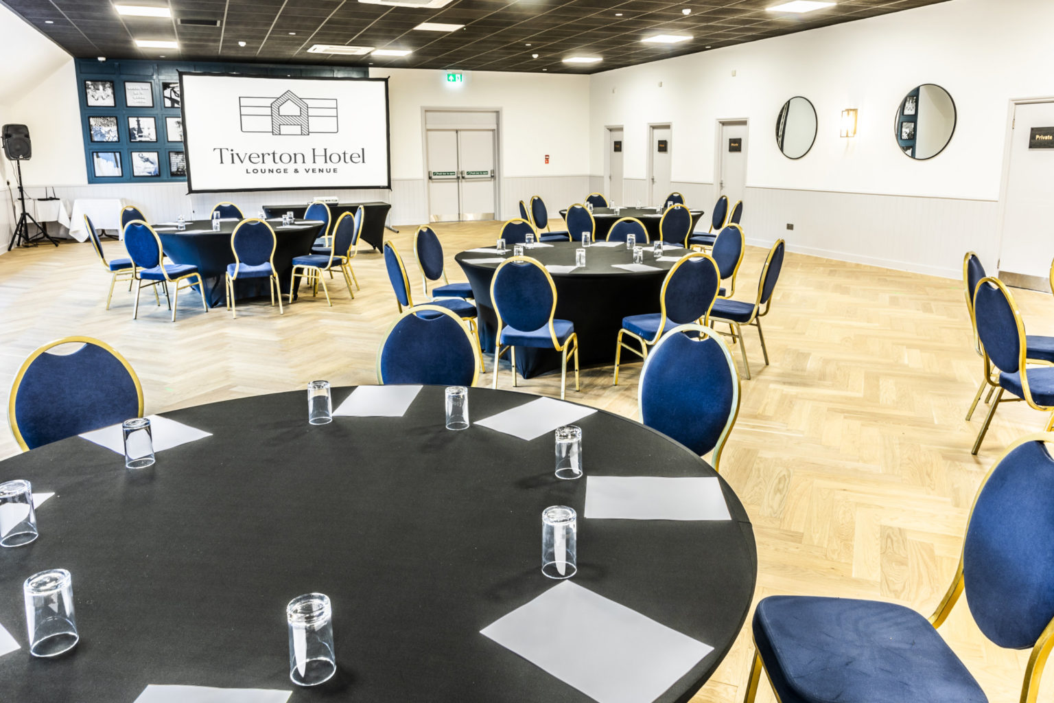 Tiverton Inn & Lounge - Crest Hotels Group