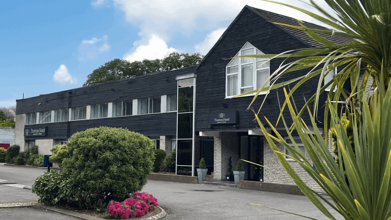 Tiverton Inn & Lounge - Crest Hotels Group